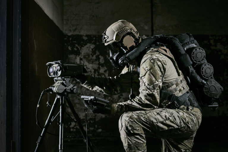 Military & commercial electro-optical sensors - Instro